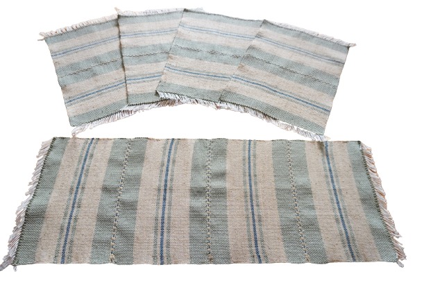 Set suporturi pentru farfurie si traversa - Verde-Bej - Isabela Tudose ...