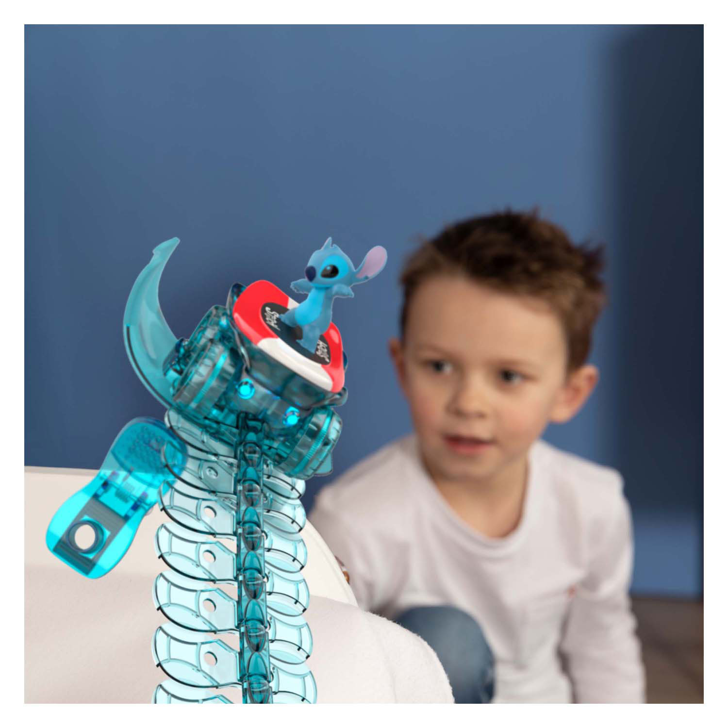 Set pista de curse cu masinuta - Disney Stitch - Flextreme - Smoby