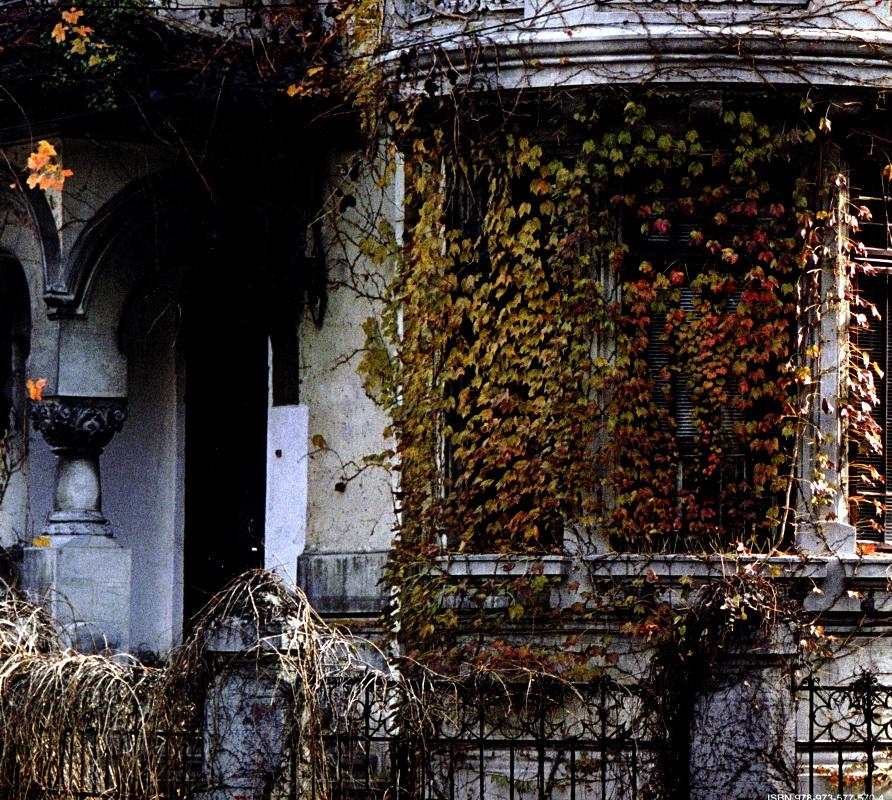 Farmecul Discret Al Bucurestilor - The Discreet Charm Of Bucharest ...